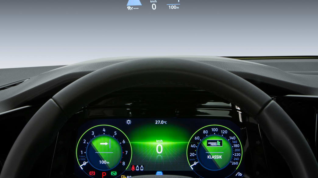 VW Golf 8 eTSI, TDI und TGI: Test | ADAC