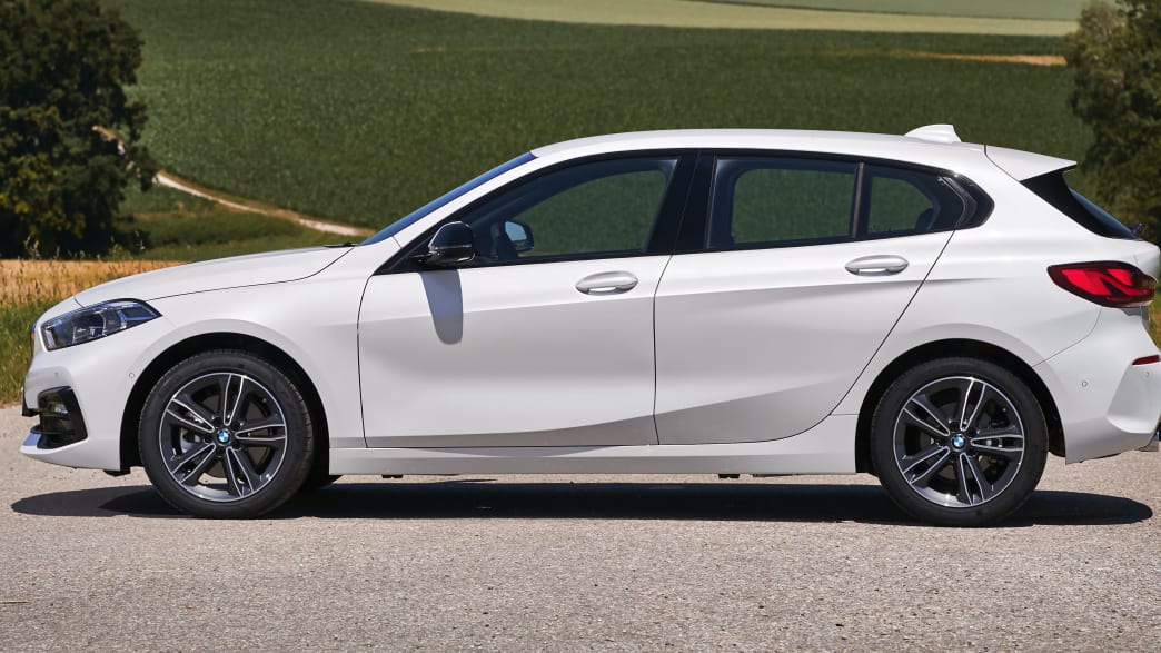 BMW 118d Sport Line Steptronic (09/19 - 01/20): Technische Daten ...
