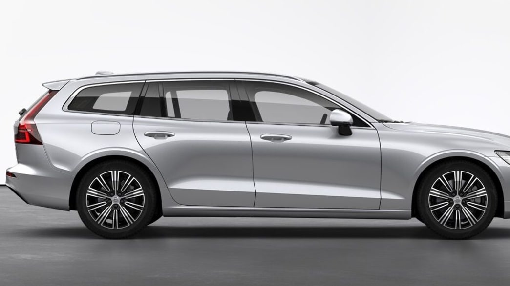 Volvo V60 T6 Core AWD Geartronic (ab 12/21): Technische Daten, Bilder ...