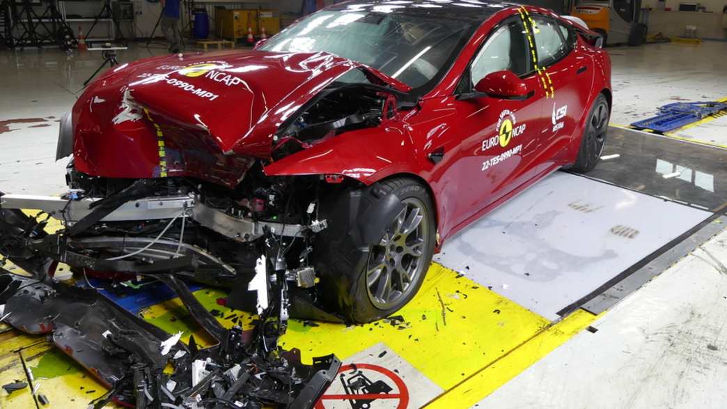 Tesla Model S Plaid (ab 10/25): Technische Daten, Bilder, Preise | ADAC