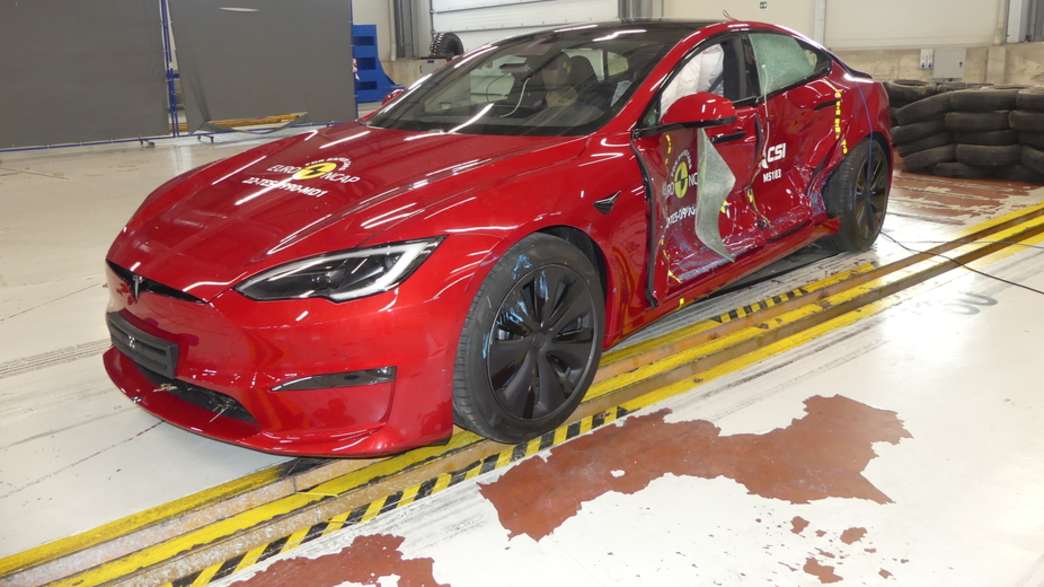Tesla Model S Plaid (ab 10/25): Technische Daten, Bilder, Preise | ADAC