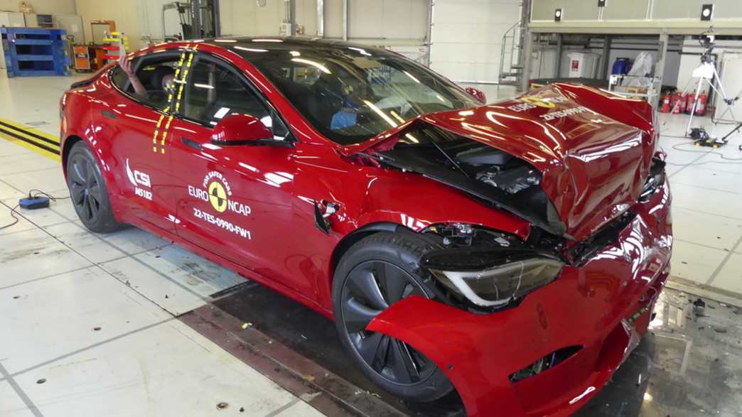 Tesla Model S Plaid (ab 10/25): Technische Daten, Bilder, Preise | ADAC
