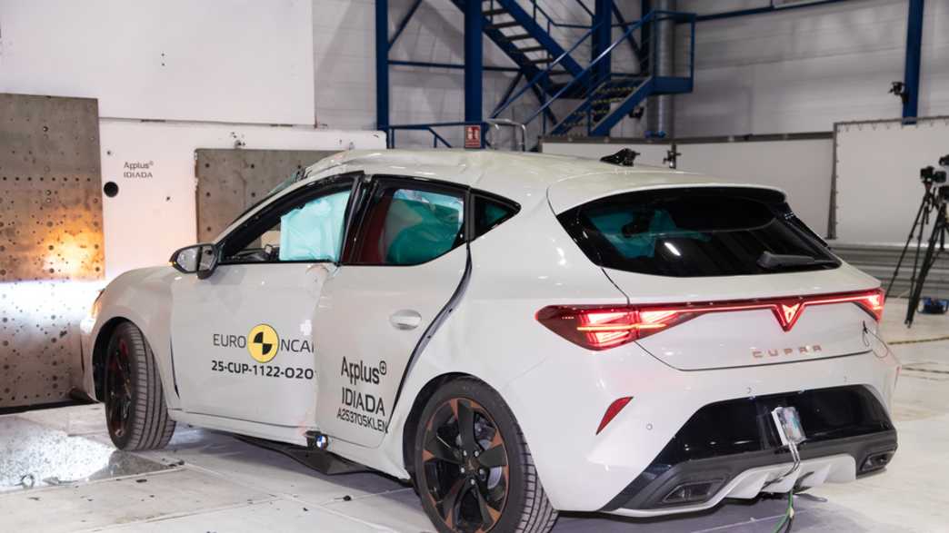 CUPRA Leon Sportstourer 1.5 e-HYBRID VZ DSG (07/24 - 10/25): Technische ...