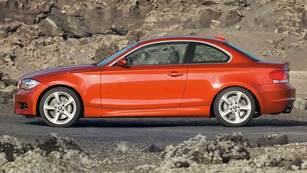 BMW 135i Coupé (11/07 - 02/10): Technische Daten, Bilder, Preise | ADAC