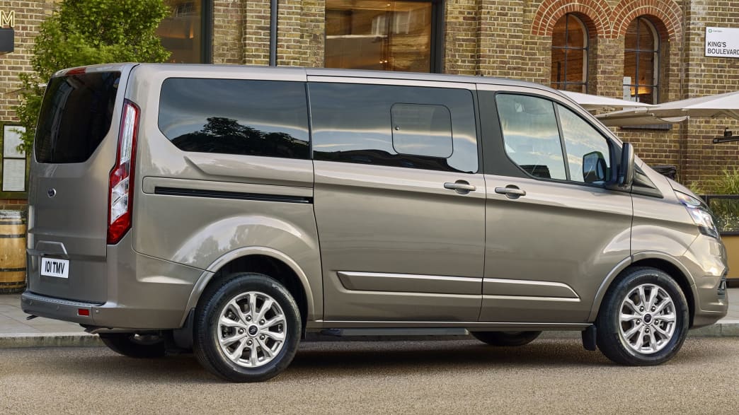 Ford Tourneo Custom 320 L1 2.0 EcoBlue Mild-Hybrid Titanium X (07/20 ...