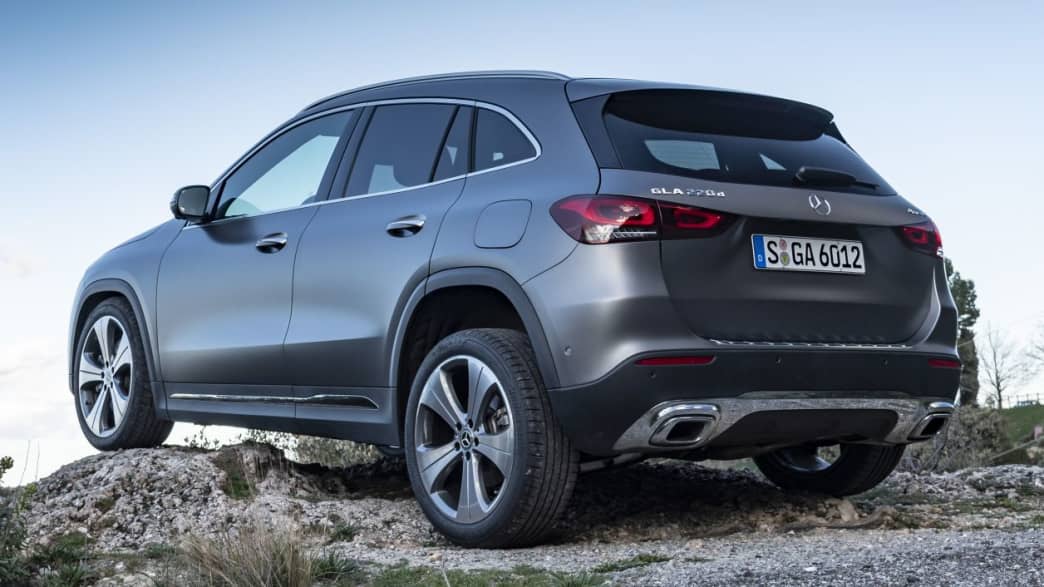 Mercedes-Benz GLA 200 d Progressive 8G-DCT (ab 04/20): Technische Daten ...