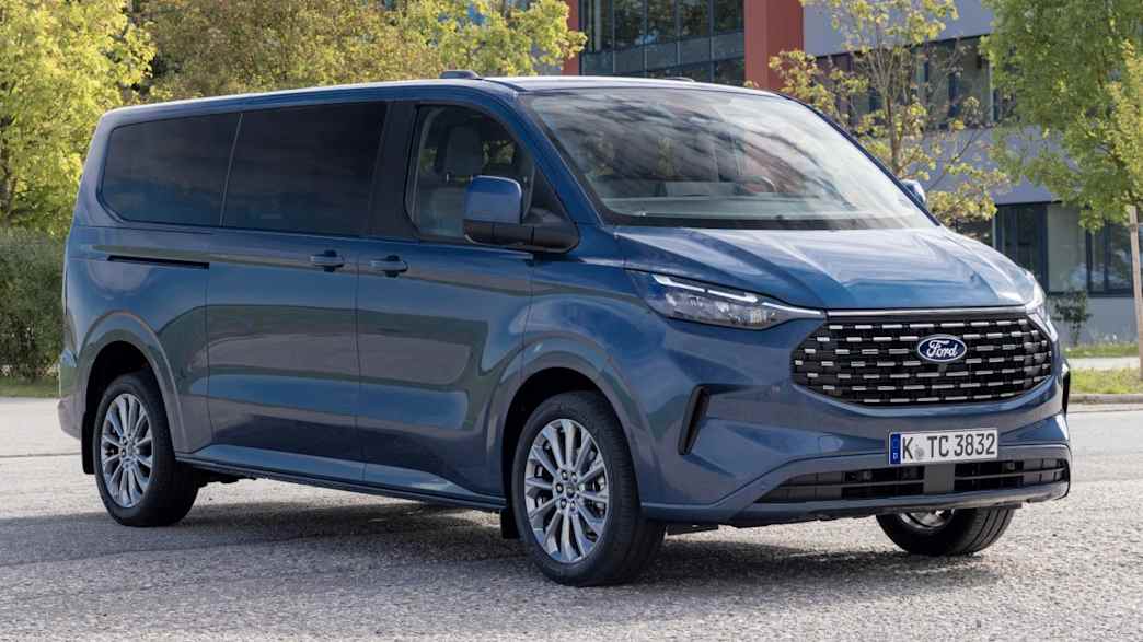 Ford Tourneo Custom 320 L1 2.0 EcoBlue Titanium (ab 07/23): Technische ...