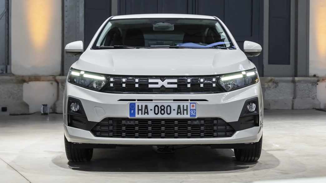 Dacia Sandero TCe 100 Expression (ab 12/25): Technische Daten, Bilder ...