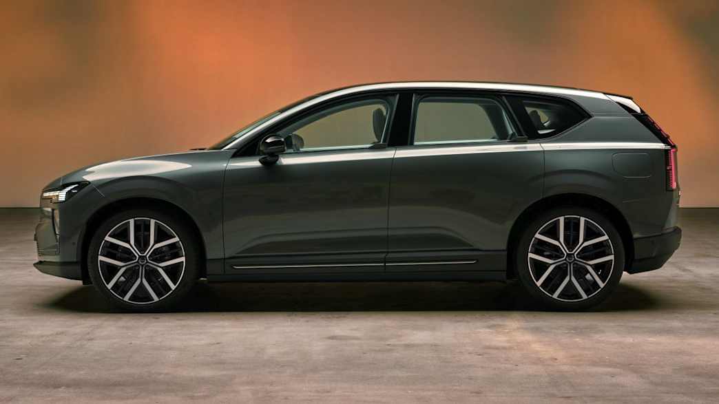 Volvo EX60 P6 Electric Ultra (ab 08/26): Technische Daten, Bilder ...
