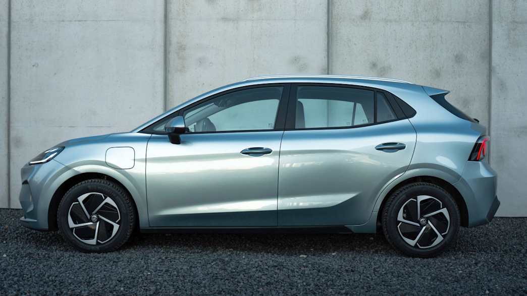 MG MG4 EV Urban (43 kWh) Active (ab 04/26): Technische Daten, Bilder ...