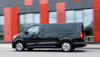 Citroën ë-Spacetourer: Testfahrt im Familien-Elektro-Bus | ADAC