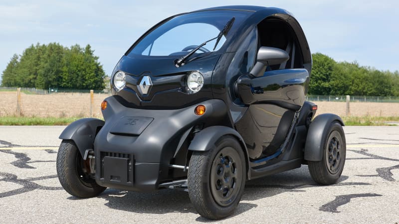 Autos ab 15 und 16: Ellenator, Aixam & Twizy im Test | ADAC