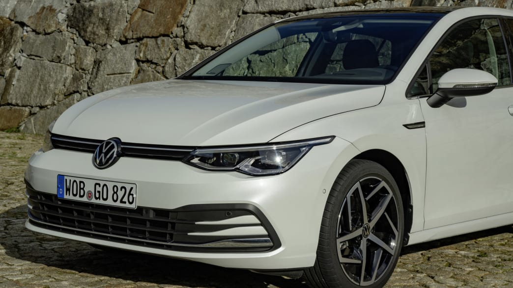 VW Golf 8 eTSI & TDI: Test, Verbrauch, Daten, Motoren | ADAC