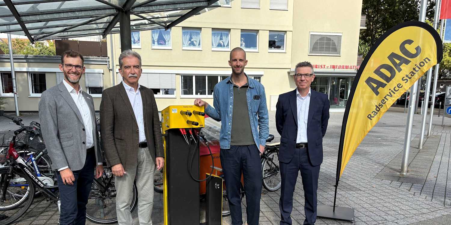 Zwei ADAC Radservice-Stationen in Kehl eröffnet