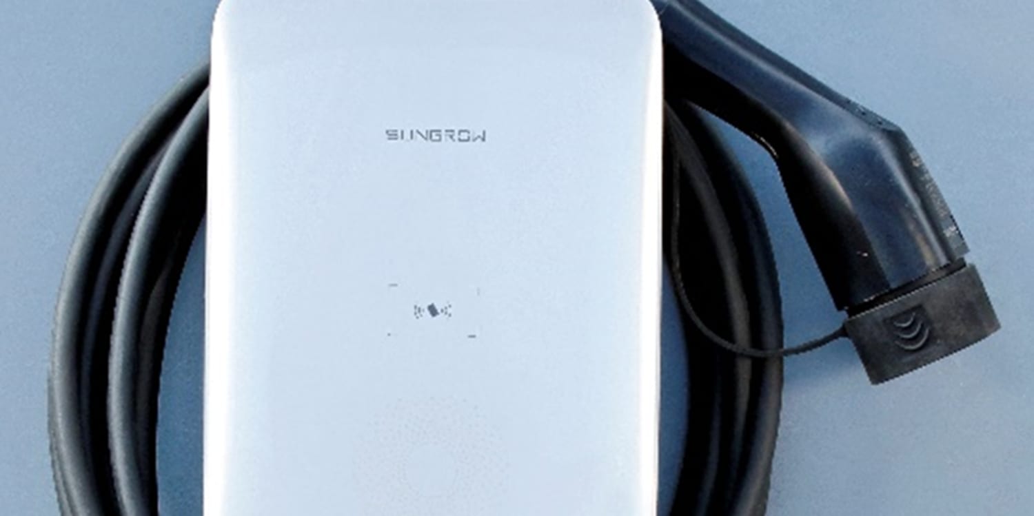 SUNGROW 11kW EV Charger (AC011E-01) im Test | ADAC