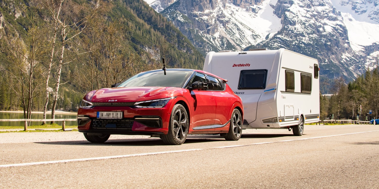 Mit Elektroauto und Wohnwagen in den Urlaub: Testfahrt