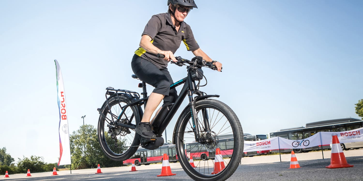 Was leistet ein Fahrrad-ABS für E-Bikes? | ADAC