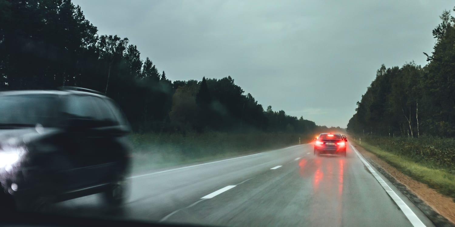 Bremsweg berechnen: Mit dieser Formel geht's