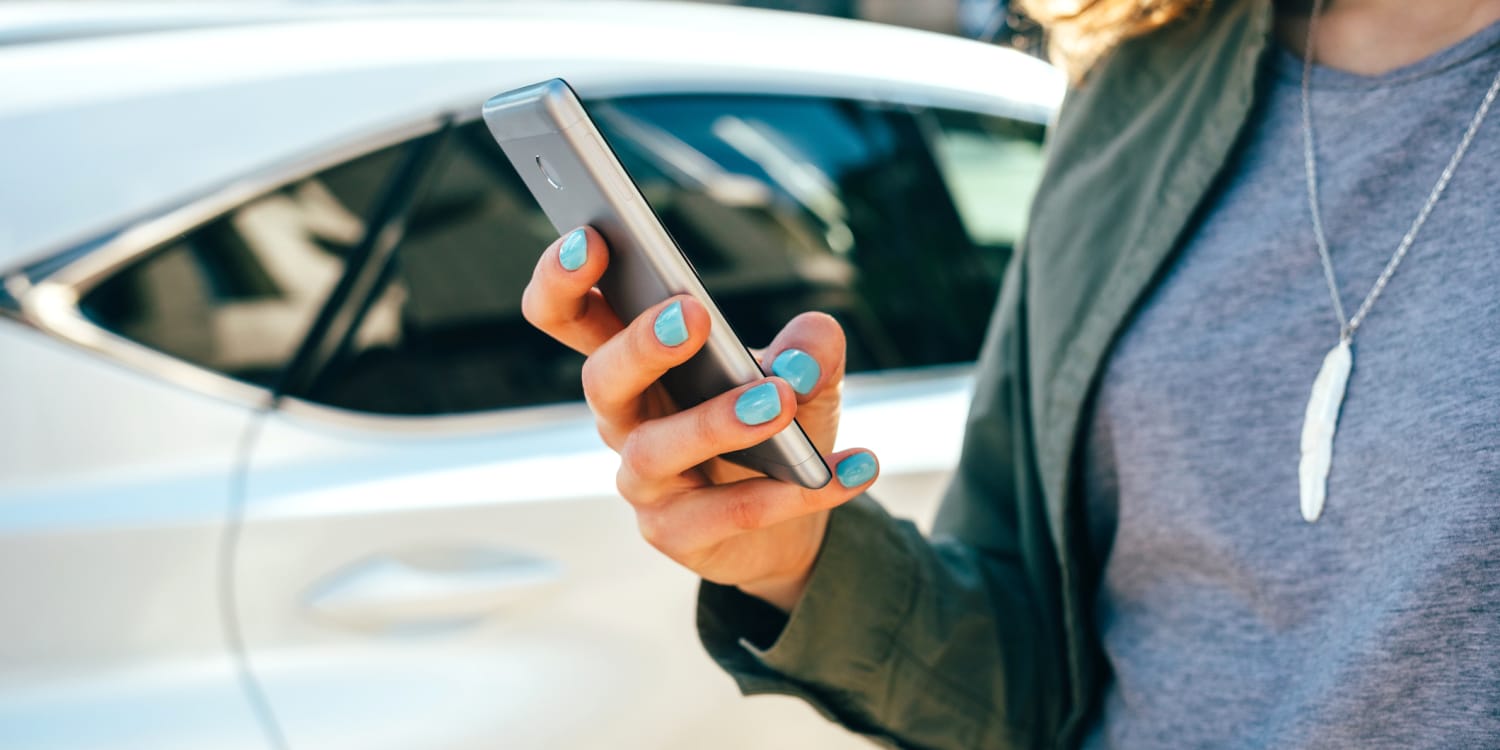 Mit dem Smartphone das Auto absperren und finden | ADAC