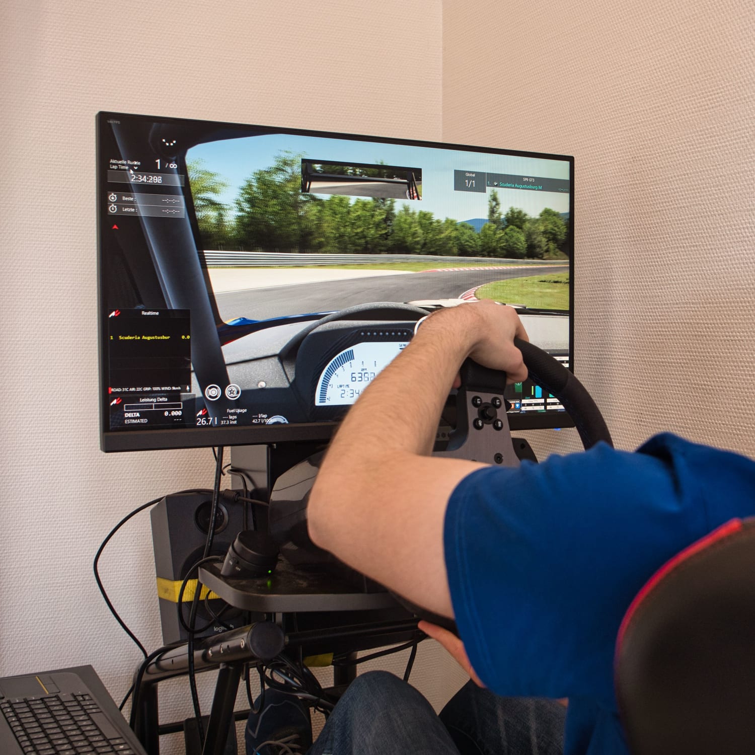 Sim-Racing: Digitaler Motorsport wird immer populärer | ADAC
