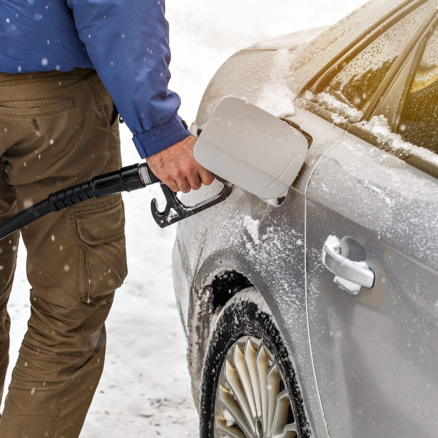 Winterprobleme: Ab wann Winterdiesel getankt werden sollte | ADAC